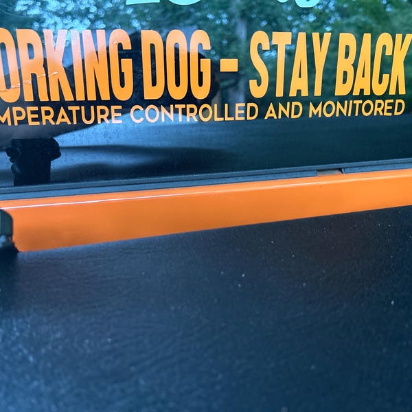 DOGS ON BOARD Stay Back Temperature Controlled and Monitored Phone ...