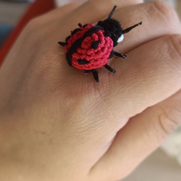 Crochet Pattern Micro Ladybug Amigurumi: Make Your Own Miniature ...