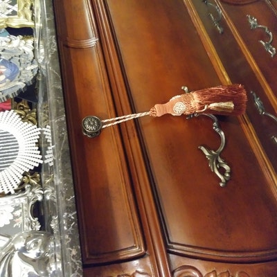 Elegant 6 15cm Key Tassel, 4 10cm Loop, Accented With Rosette and ...