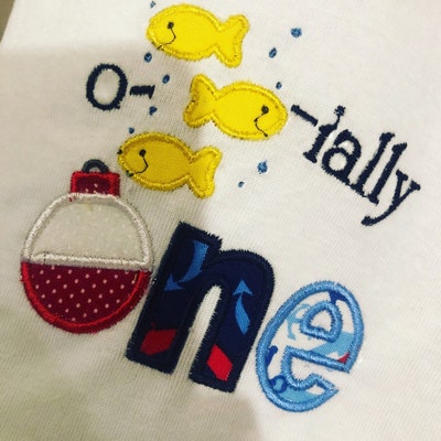 Three Fish Applique Machine Embroidery Digital Design Goldfish Bubbles ...