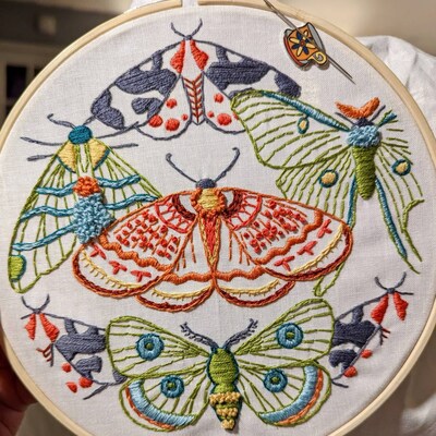 Hand Embroidery Kit, Moths, Hoop Art, Mom Gift, Gift for Friend - Etsy