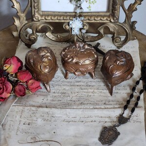 Vintage Locket Lapel Pin 1-3/4 Long Gold Tone Mini Locket - Etsy