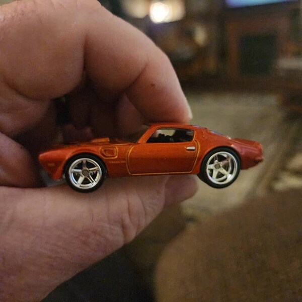 Advan Interior Garage Theme LED Display Diorama - Etsy