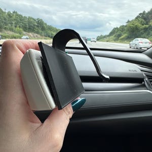 Netgear GS305 Switch Mount Under-desk or Wall Mount Compact and ...