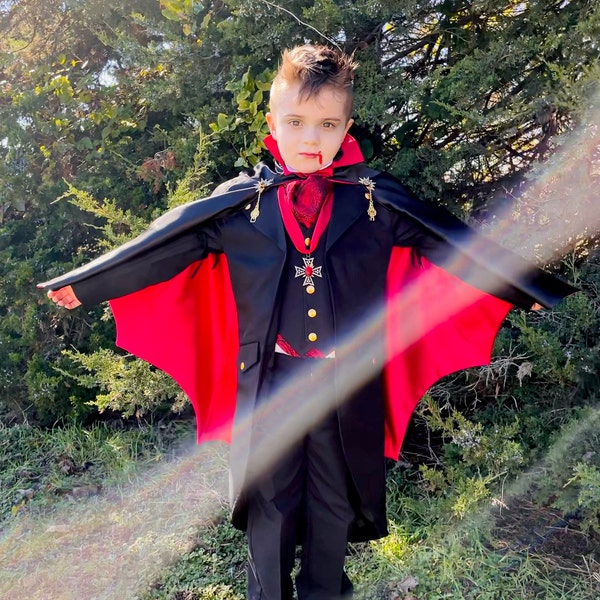 Sewing Pattern, Vampire Cape, Kid and Adult Size, Downloadable PDF FR ...