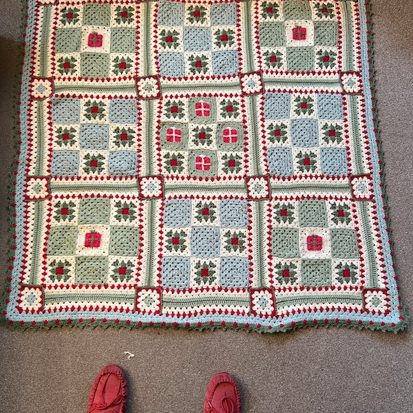 The Noel Nine Patch Blanket Pattern - Etsy