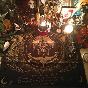 Freya Altar Cloth the Goddess of Love Norse Altar Tarot Cloth Freya ...