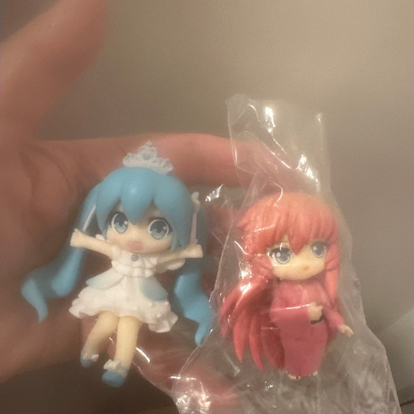 Luka Megurine 'akahitoha' Hatsune Miku Selection Vocaloid Nendoroid ...