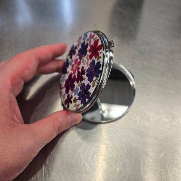 Grinder, Flower Cute Grinder, Pink Grinder, Cool Grinder, Herb Grinder ...