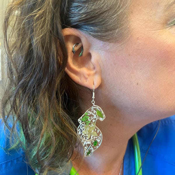 Real Flower Pregnant Figure Earrings • Handmade • Wire Earrings • Minimalist Earrings • Female ...