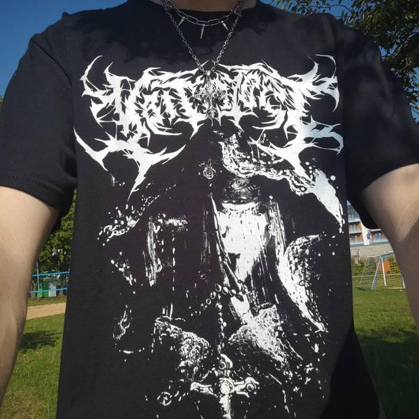 Gothic T-shirt | Alt Clothing | Mall Goth | Trad Goth | Pastel Goth ...
