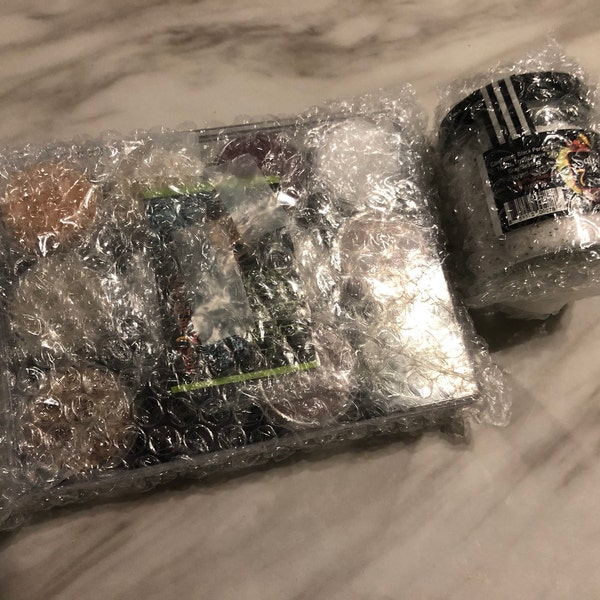 The WORLD TIN Gourmet Sea Salt Sampler 16 All Natural Salts From Around ...