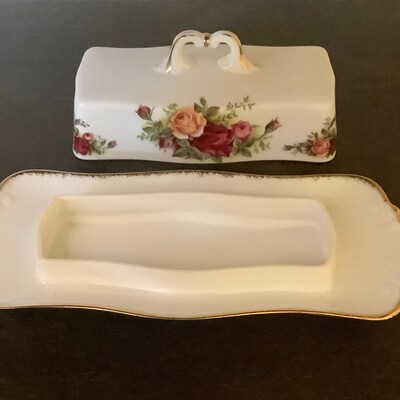 Royal Albert 'heirloom' Trio. Avon Shaped Cup Very Rare - Etsy