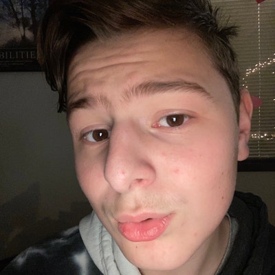 Louis Tomlinson Movie Theatre Selfie Meme T-shirt Cursed One - Etsy