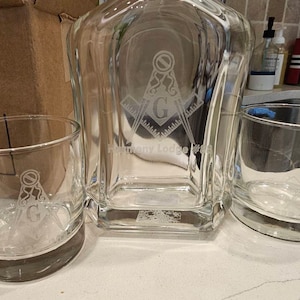 Free Mason Whiskey Decanter Gift Set, Mason Scotch Decanter Set ...