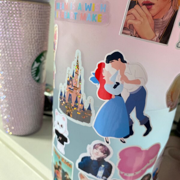 Edna Mode Sticker - Etsy