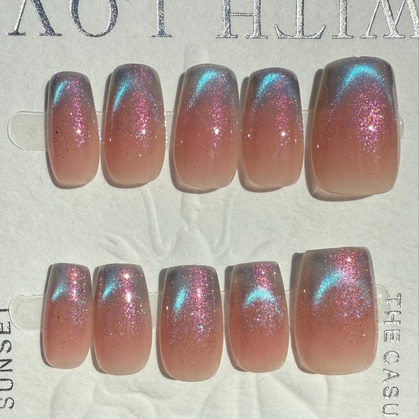 Glittery Pinky Red Blush Blue Cat Eye French Style Reusable Nails ...