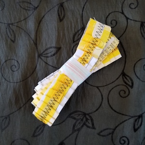 1 Yard Trashy Paper Ruffle Rolls Mixed Media Paper Rolls - Etsy