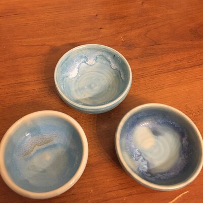 Ring Dish // Extra Small Condiment Bowls // Handmade Tiny Bowls - Etsy