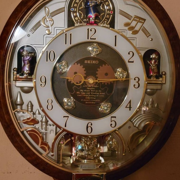 Seiko Melodies in Motion Swarovski Wall Clock * Castle and Trumpeting ...