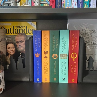 Outlander Bookends/outlander Gift/scotland/book Shelf/craigh - Etsy