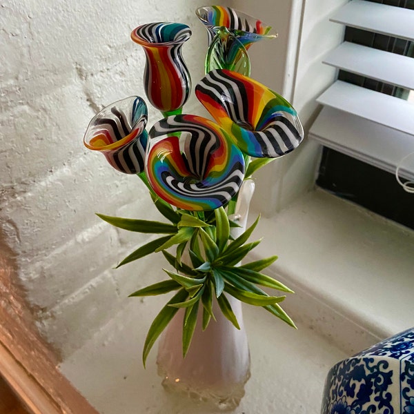Blown Glass Flower Bouquet For Her Birthday Blown Glass Flowers To Steal Her Heart Blown Glass