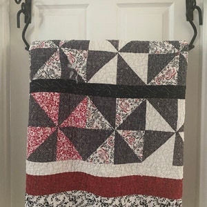 Cascades Are 2 Bars That Hang on the Original Quilt Keeper SOLD ...