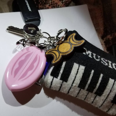 Rubber Squeeze Coin Purse Vagina Change Money Keychain Coinpuss - Etsy