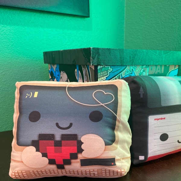 Geek Pillow, Computer Pillow, Vintage, Retro, 8bit Heart, I Love You ...