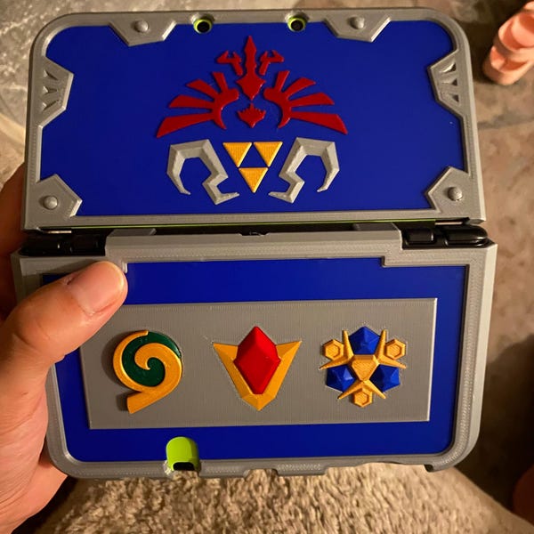 Zelda Ocarina of Time - Hylian Shield Cover for New Nintendo 3DS ...