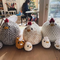 Mama and Mini Mabel Chicken CROCHET PATTERN - Etsy Canada