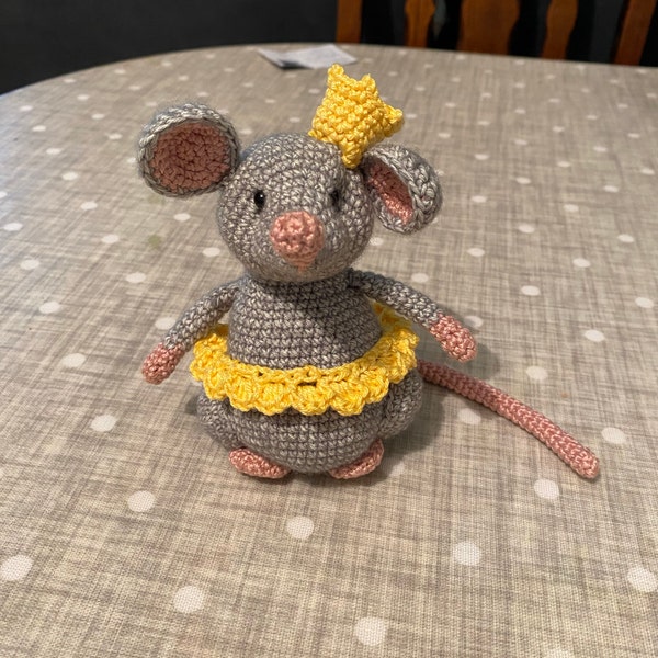 Crochet Morris Mouse Pattern, Amigurumi Mouse Toy, Mouse Toy Pattern ...