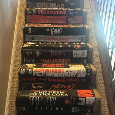 Dungeons Dragons Rug, Dnd Shaped Rug, Dungeons Dragons Dice, Red Dice ...