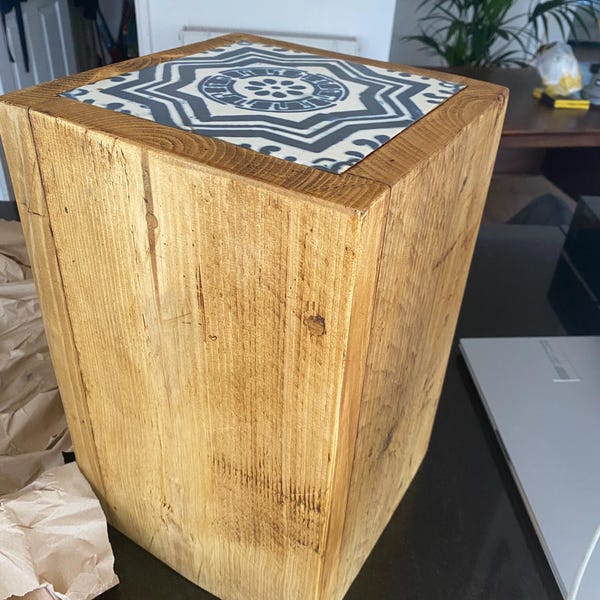 WOODEN Triangle BOOKREST | Book ORGANISER | Rustic Bedside Table Phone ...