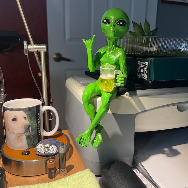Alien Invasion “party Alien” Male Hang Loose Beer Drinking Ledge ...