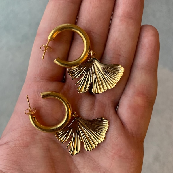 Keychain House Amsterdam Housewarming Canal House, Dutch Canal House ...