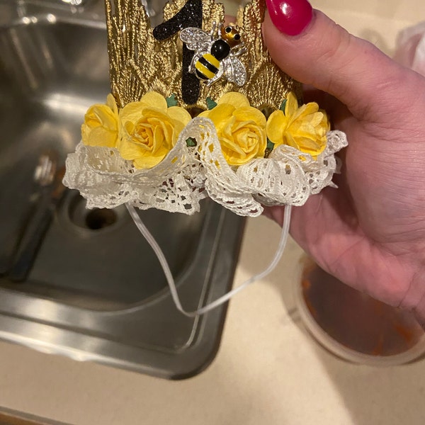 My 1st Bee Day Crown | Sweet to Bee One | Queen Bee Birthday Party Hat ...
