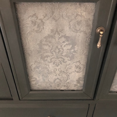 Paintable Damask Wallpaper, Regal Medallion Texture, Chic Country ...