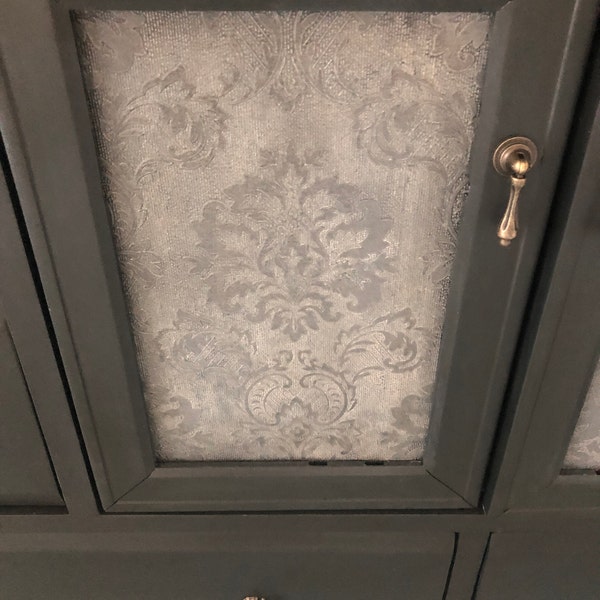 Paintable Damask Wallpaper, Regal Medallion Texture, Chic Country ...