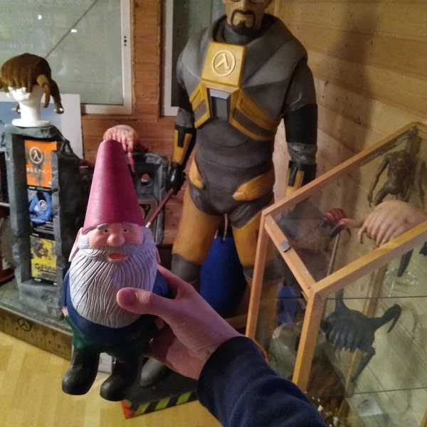 Chompski 3D Printed Gnome Chompski Statue/figurine Painted - Etsy