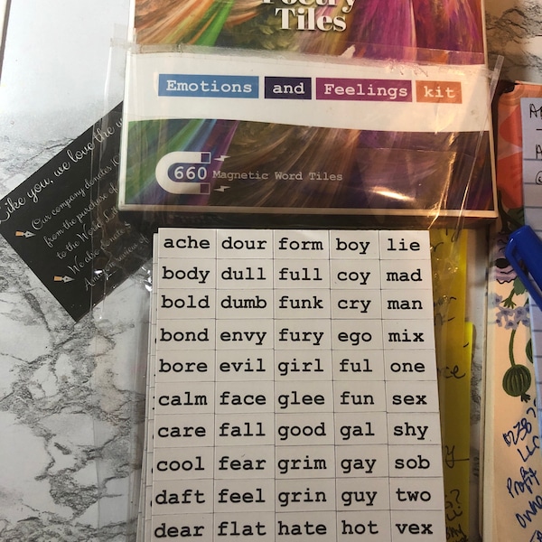 Poetry Tiles - 632 Piece Kids Word Play Kit - Explore Reading, Writing ...