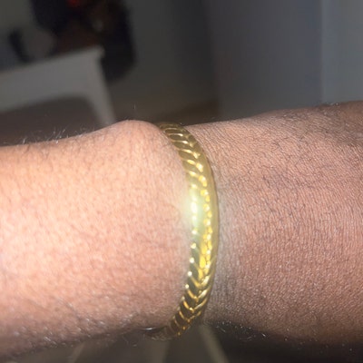 Gold Bangle. Bracelet for Man. Man Bracelet. Gold Bracelet ...