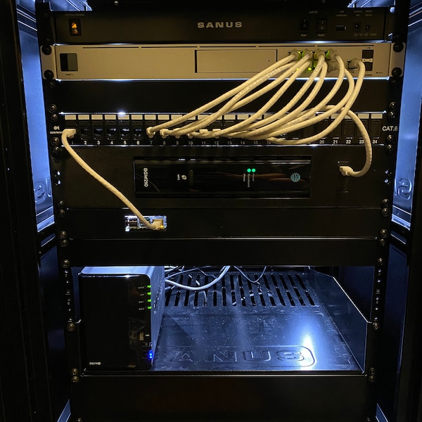 Arris BGW210-700 Gateway 2U Rack Mount - Etsy