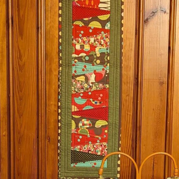 Bright Easter Egg Table Runner - Etsy