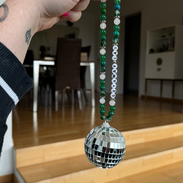 Personalized Birth Flower Metal Bookmark, Thoughtful Birthday Bookworm ...