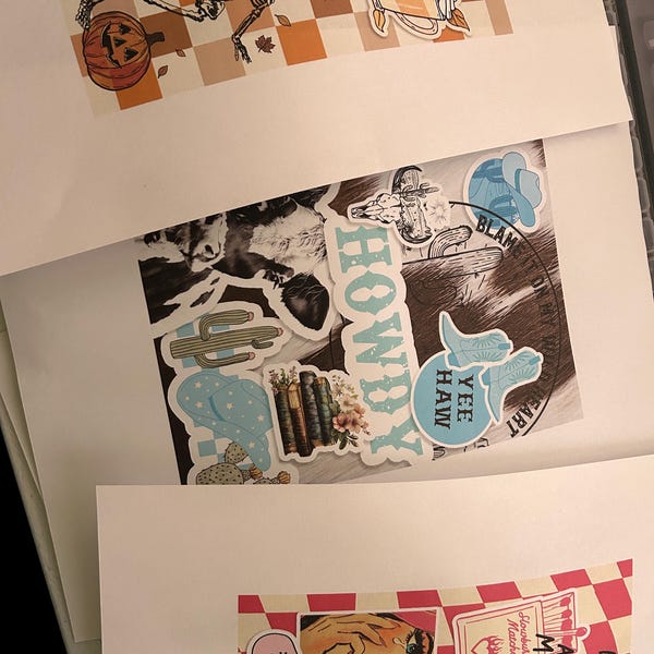 SPOOKY VIBES Violet Halloween Fall Kindle Insert for Clear Case ...