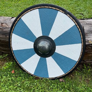 Small Buckler Shield Medieval Wooden Shield Viking Round - Etsy