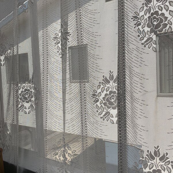 Single French Frilly Cream Net Curtain Panel With Red Braid Trim (93 X ...