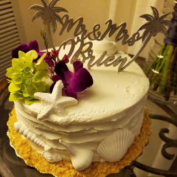 Beach Wedding Cake Topper, Custom Mr and Mrs Cake Topper, Tropical ...