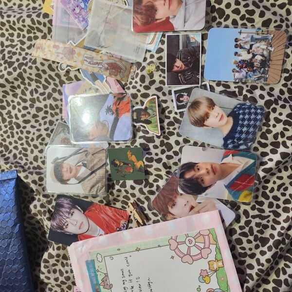 Seventeen Grab Bag - Seventeen Bundle Kpop Goodie Bags - Great Gifts ...